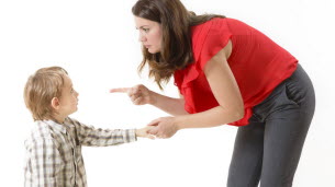 Votre enfant zozote : faut-il l'aider ou le reprendre